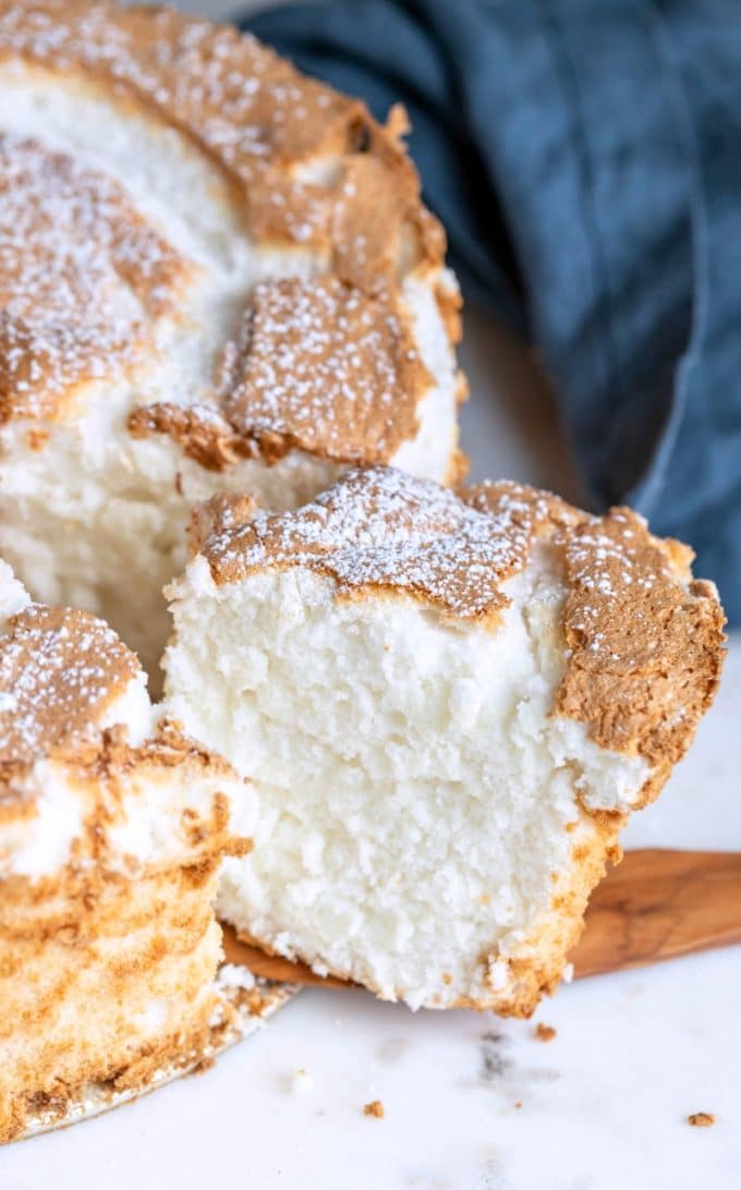 Homemade Angel Food Cake - I Heart Eating