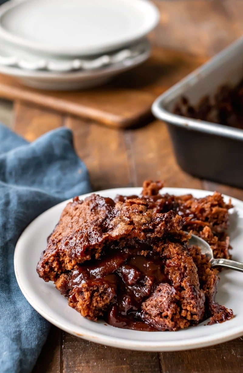Hot Fudge Pudding Cake - I Heart Eating