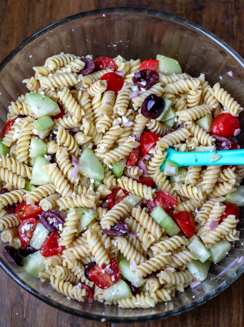Greek Pasta Salad - I Heart Eating