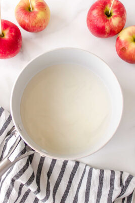 Easy Candy Apple Recipe - I Heart Eating