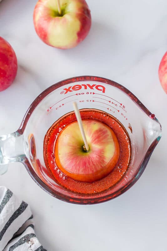 Easy Candy Apple Recipe - I Heart Eating