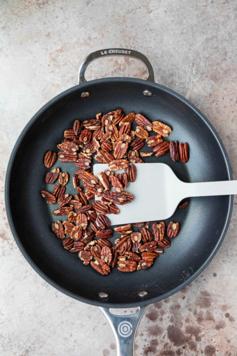 How to toast pecans - I Heart Eating