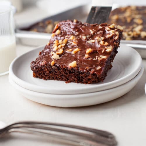 Black Forest Sheet Cake - I Heart Eating