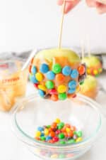 M&M Caramel Apples - I Heart Eating