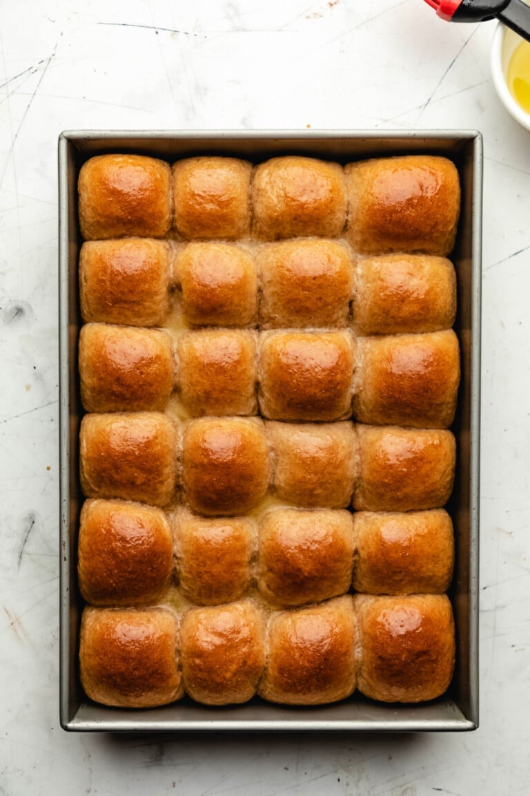 Soft Honey Whole Wheat Dinner Rolls - I Heart Eating