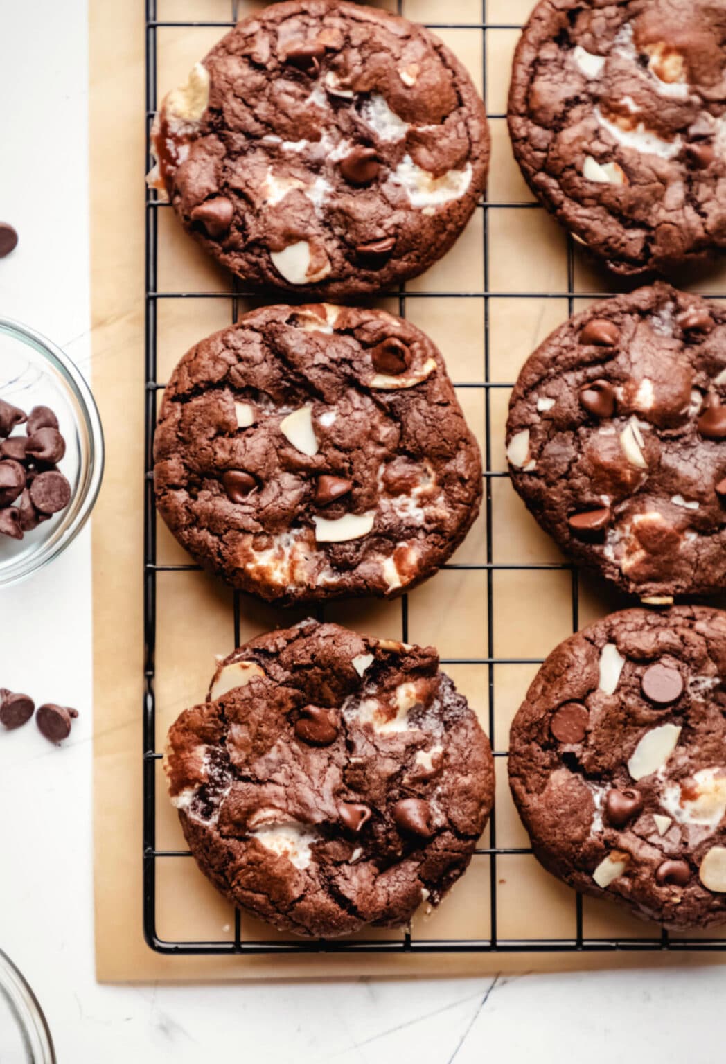 Rocky Road Cookies - I Heart Eating