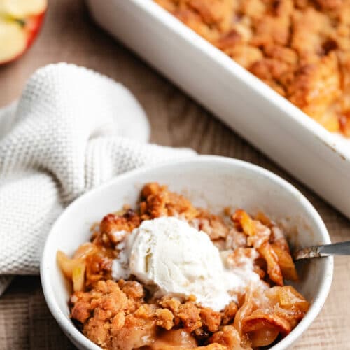 Apple Crumble - I Heart Eating