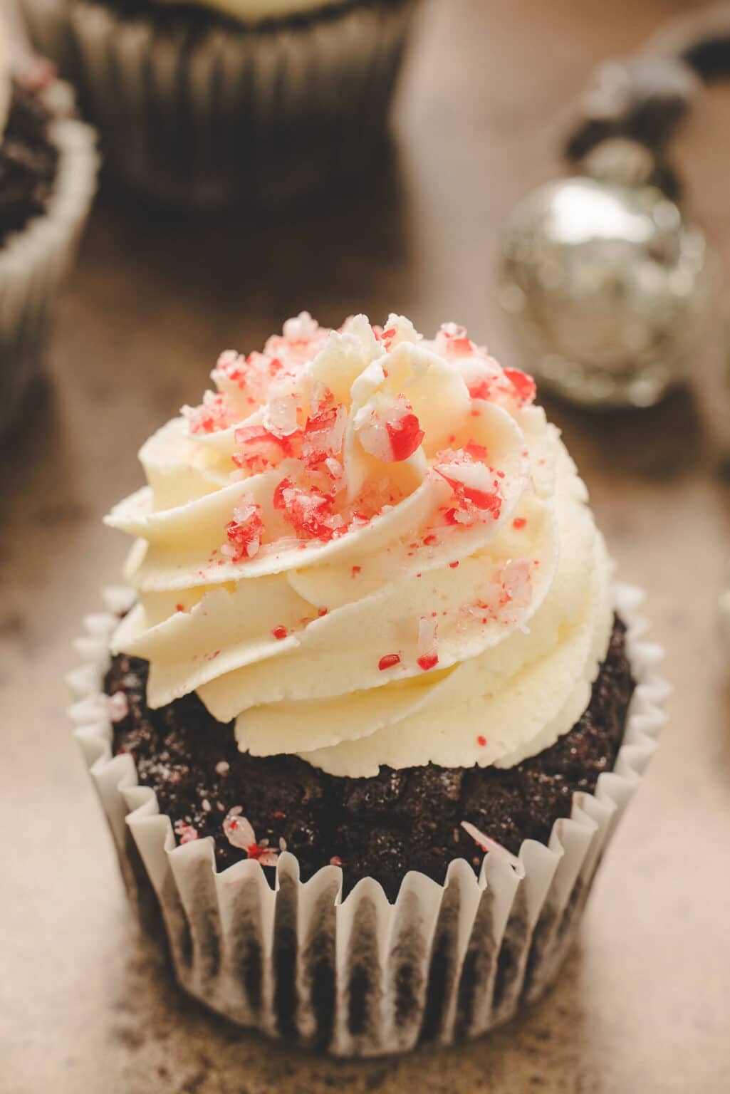 Chocolate Peppermint Cupcakes - I Heart Eating