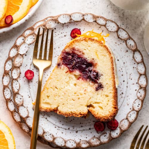 7UP Pound Cake - I Heart Eating