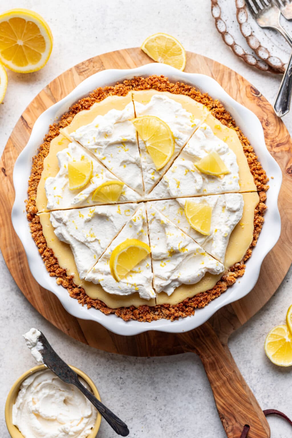 Lemon Pie with Graham Cracker Crust - I Heart Eating