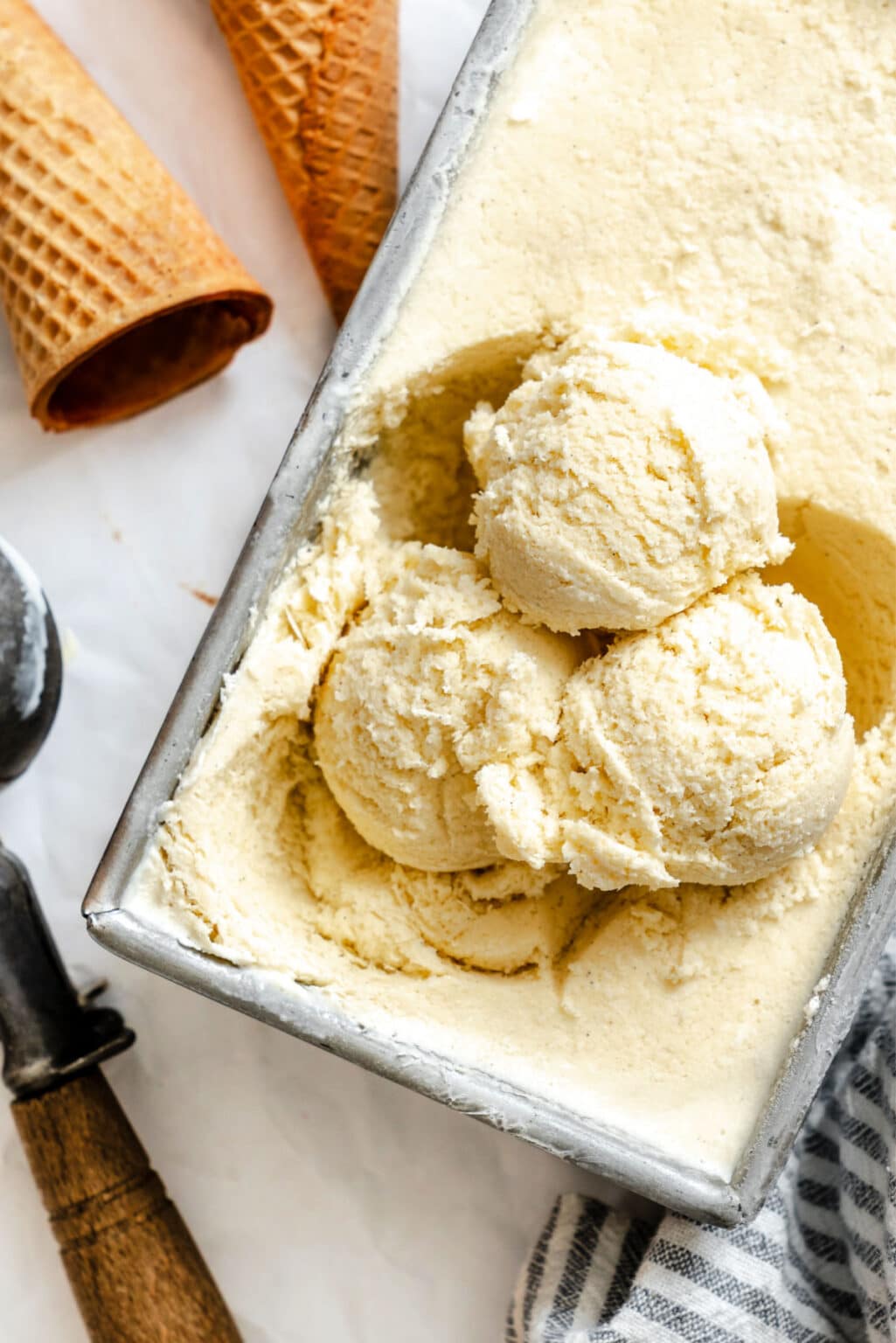 No Churn Vanilla Ice Cream - I Heart Eating