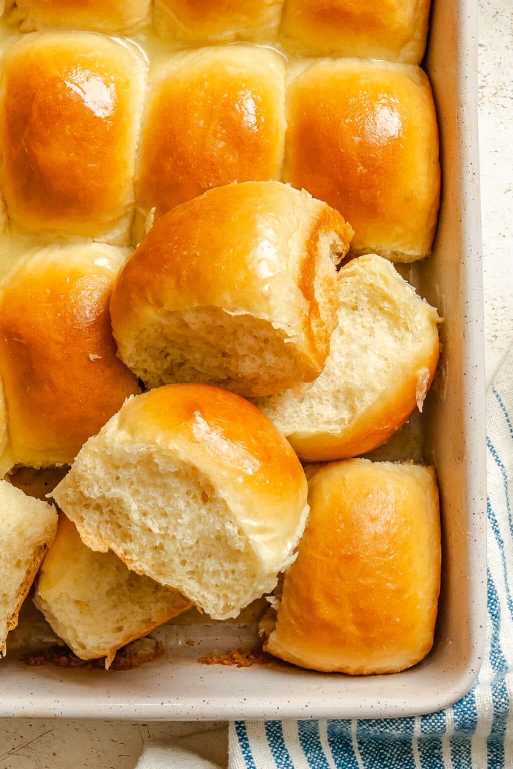 Soft And Fluffy Bread Machine Dinner Rolls I Heart Eating