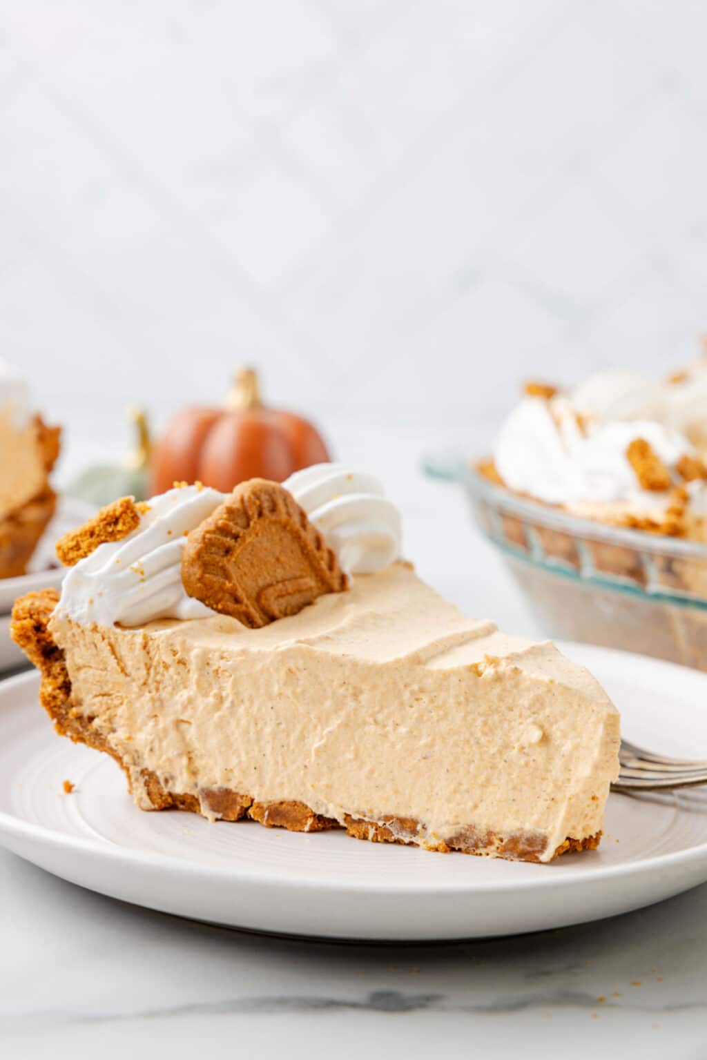 No Bake Pumpkin Pie - I Heart Eating